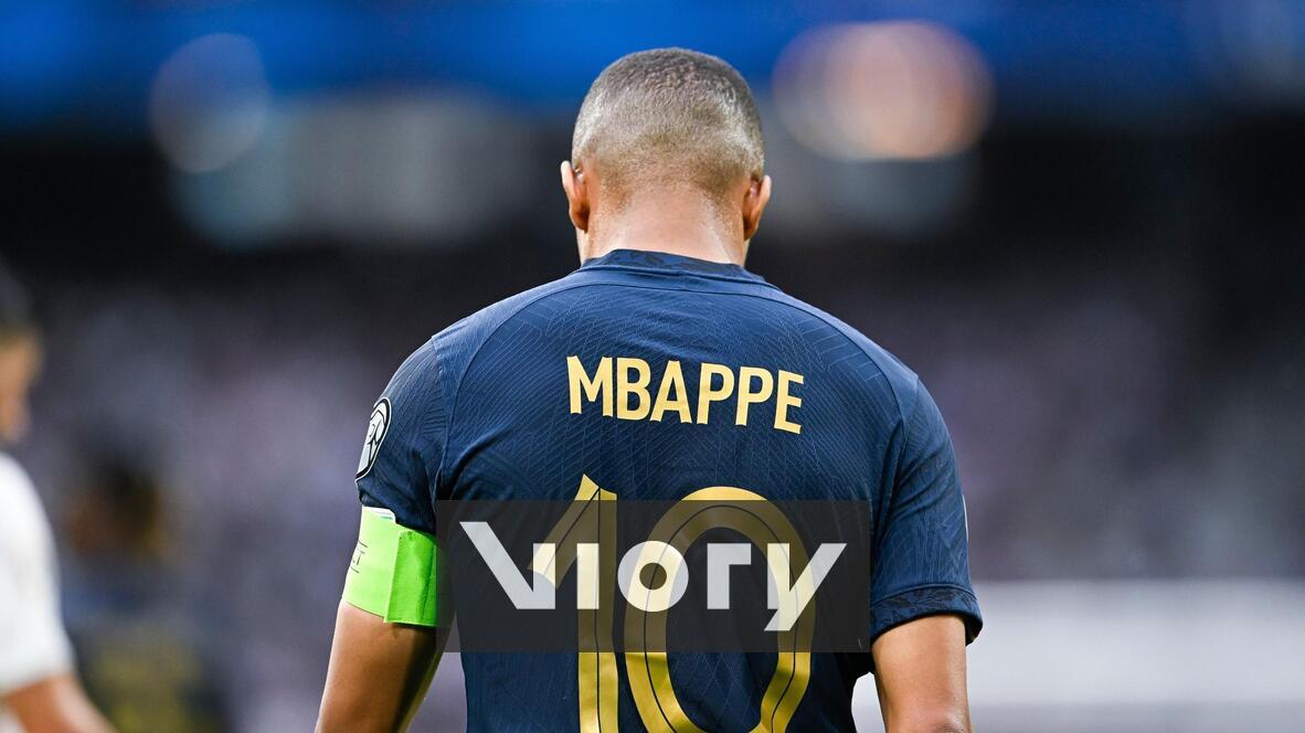 Real Madrid president holds press conference after signing new star ...