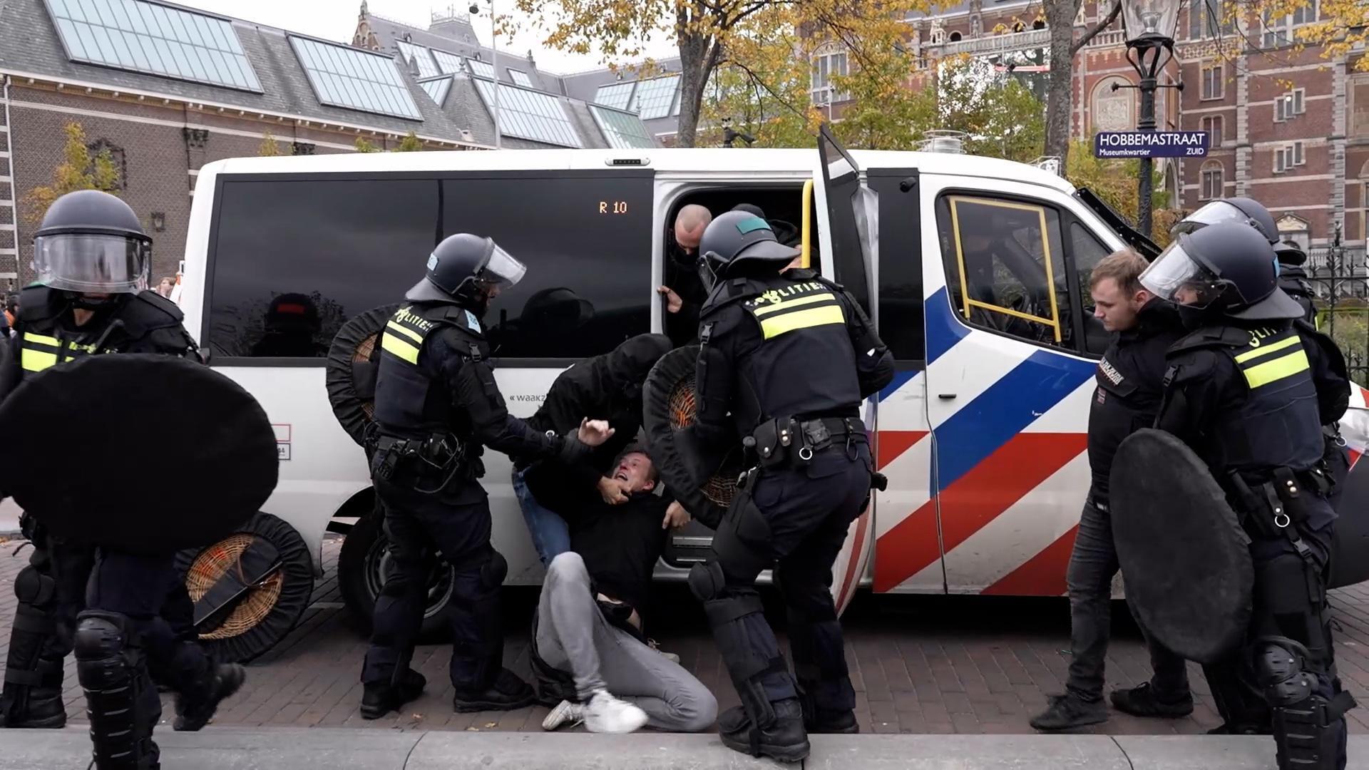 'Dutch people become the minority in their own country!' - Arrests made ...