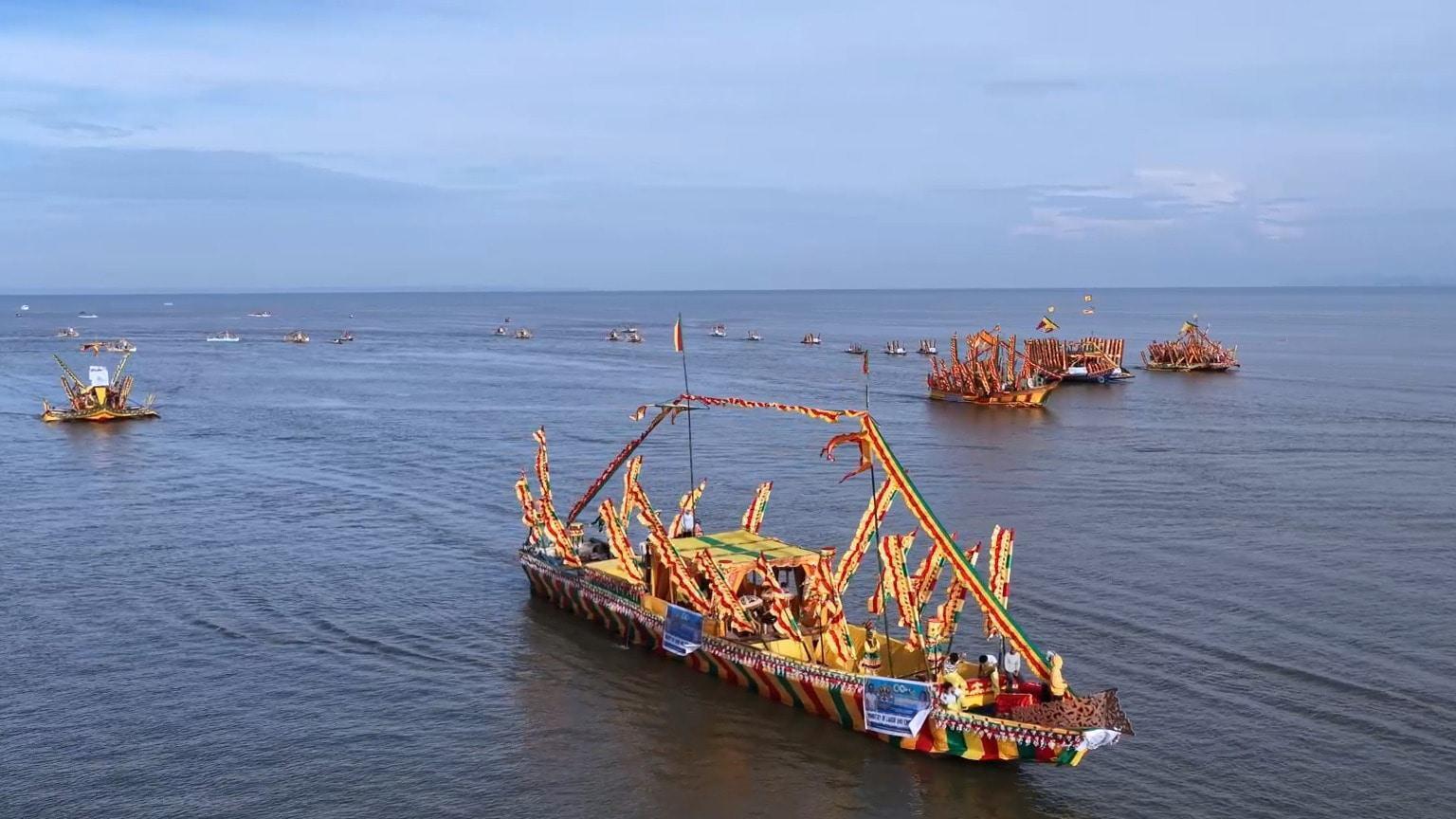 Boat-iful celebration! - Philippines honours arrival of Islam with ...