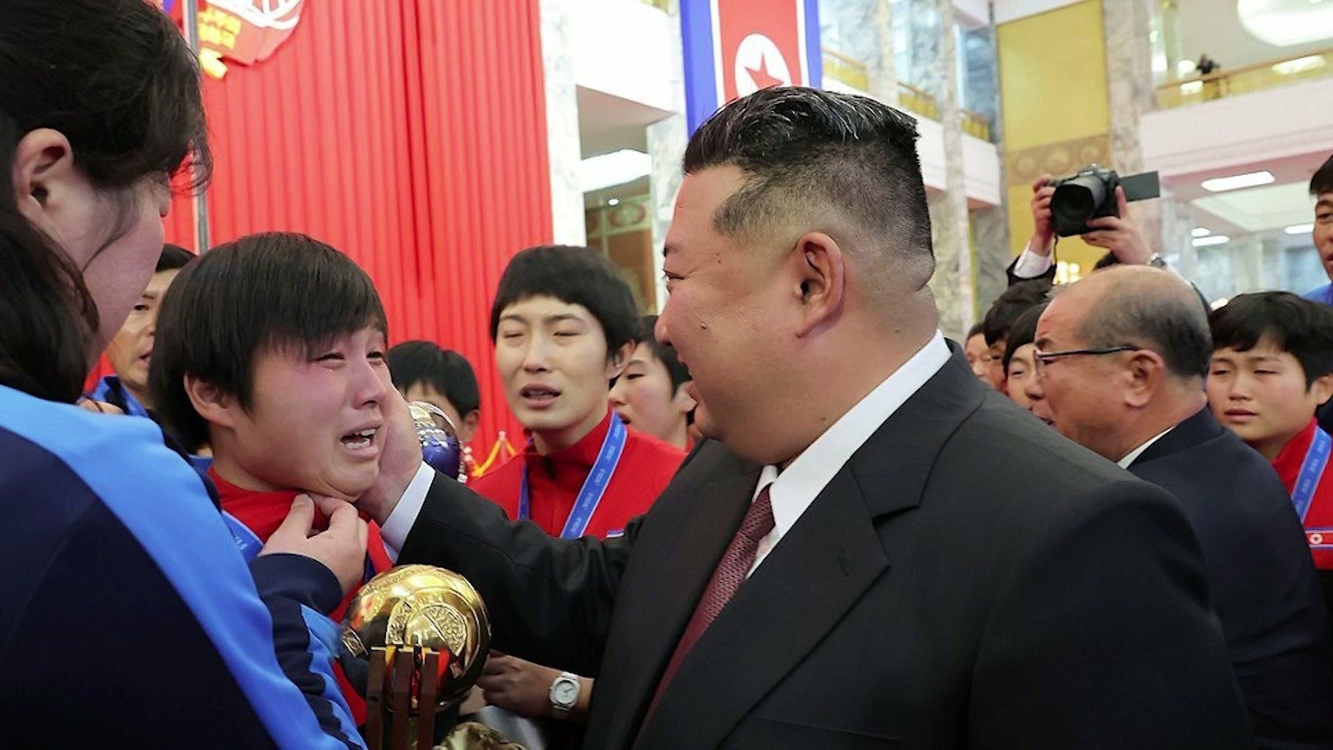 Grand finale to 2025 - DPRK's Kim Jong-un attends ceremony in Mansudae ...