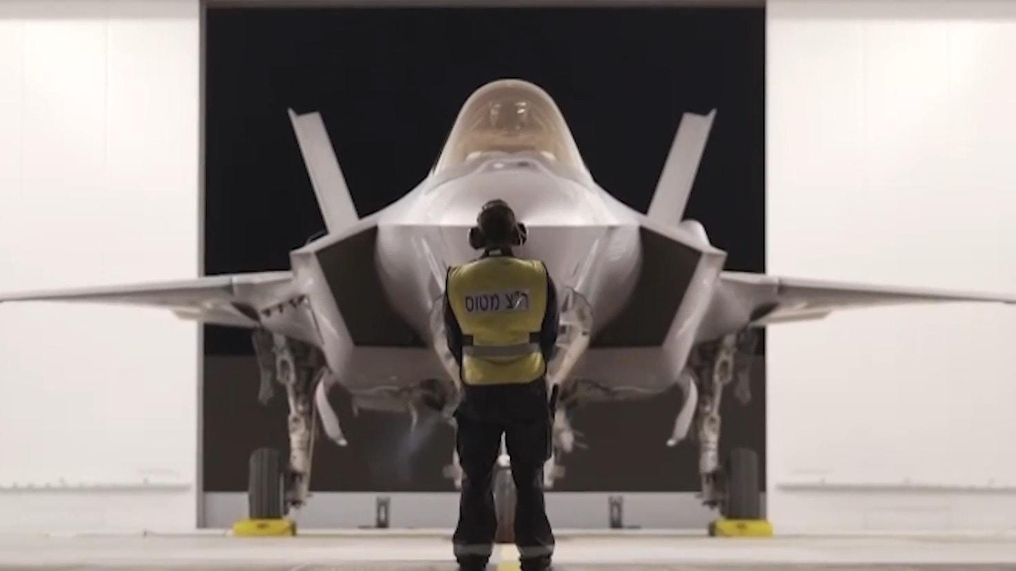 Israeli warplanes take off for Operation Rising Lion against Iran ...