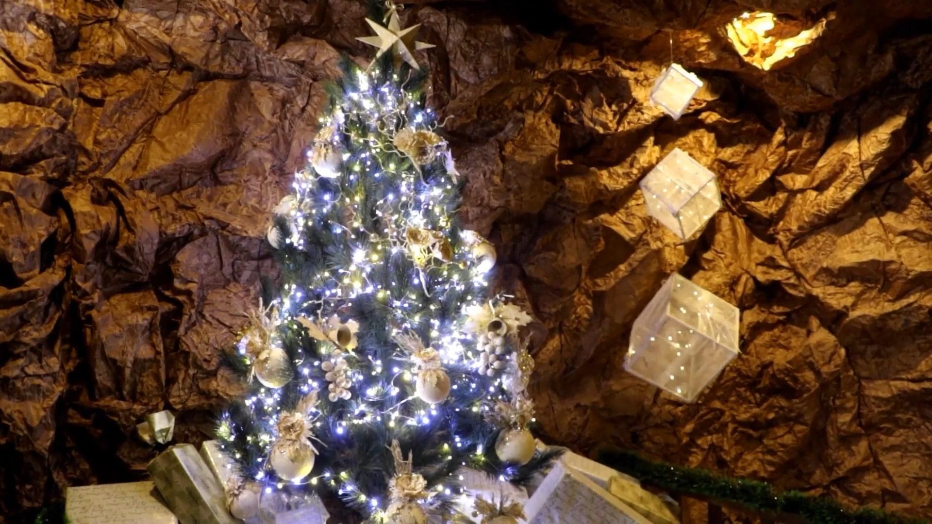 Hopes and fears - Huge Nativity grotto opens in caves of Greek Orthodox ...