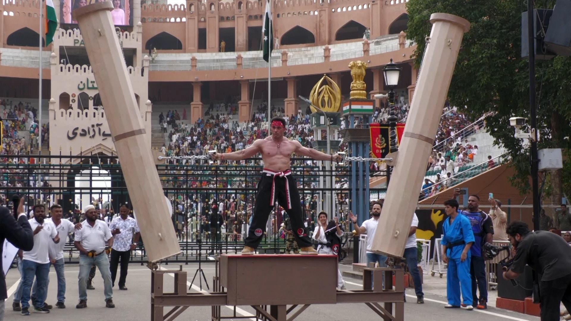 Strongman strikes again! 'Steel Man of India' attempts to shatter own ...