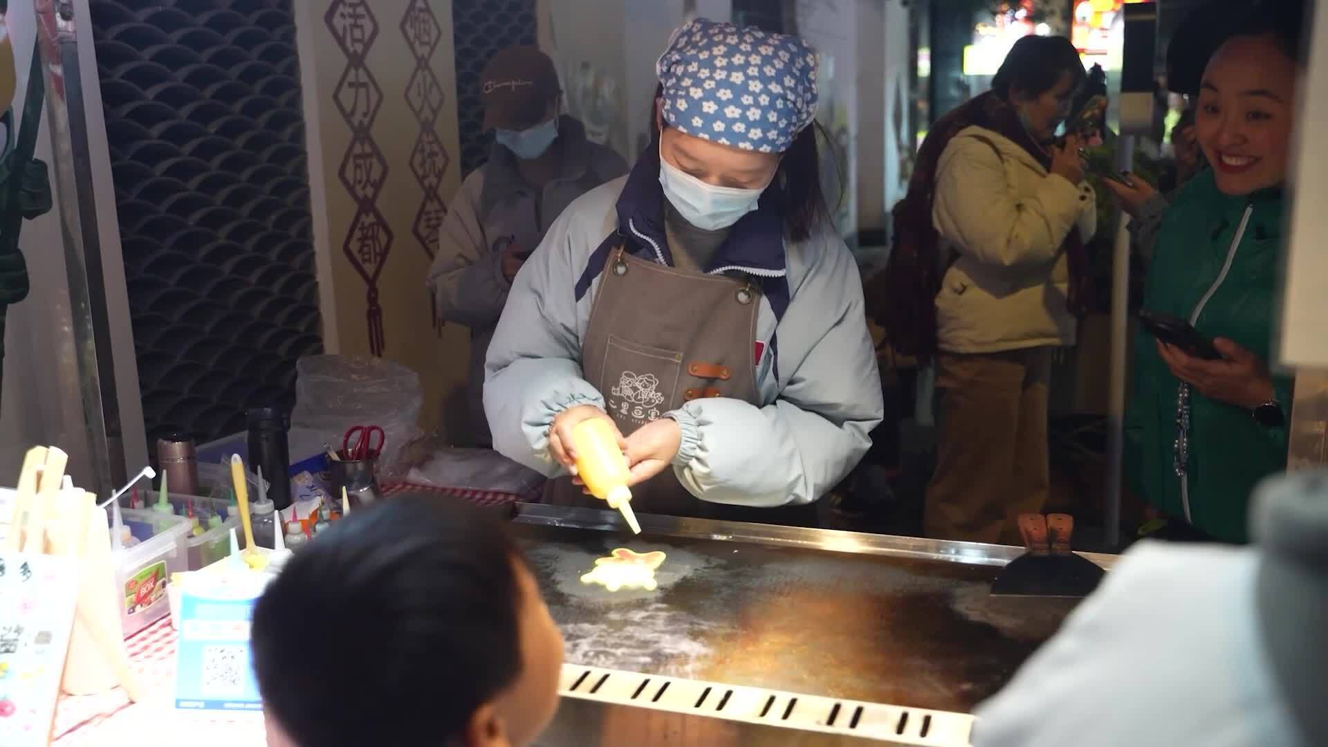 Too cute to eat - Pancake Picasso of China’s Chengdu where art becomes ...