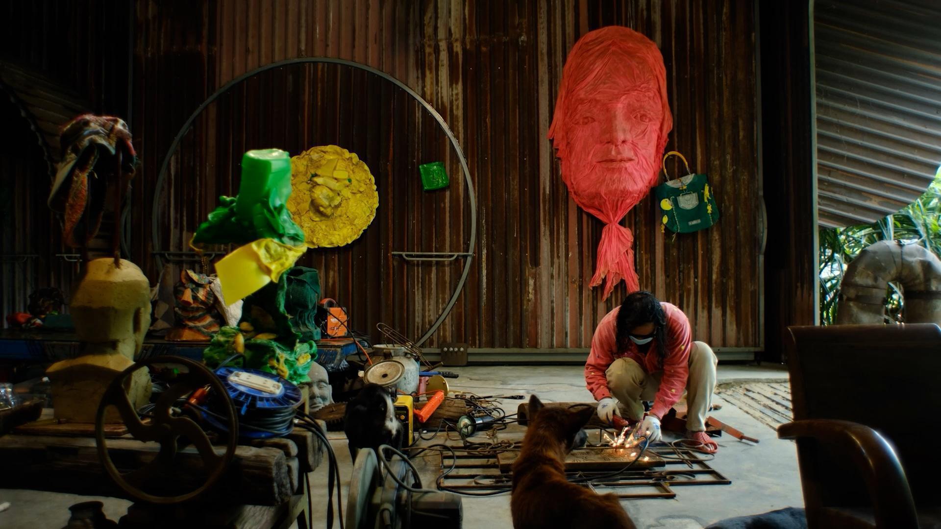 From waste to wonder - Vietnamese artist transforms trash into eco ...