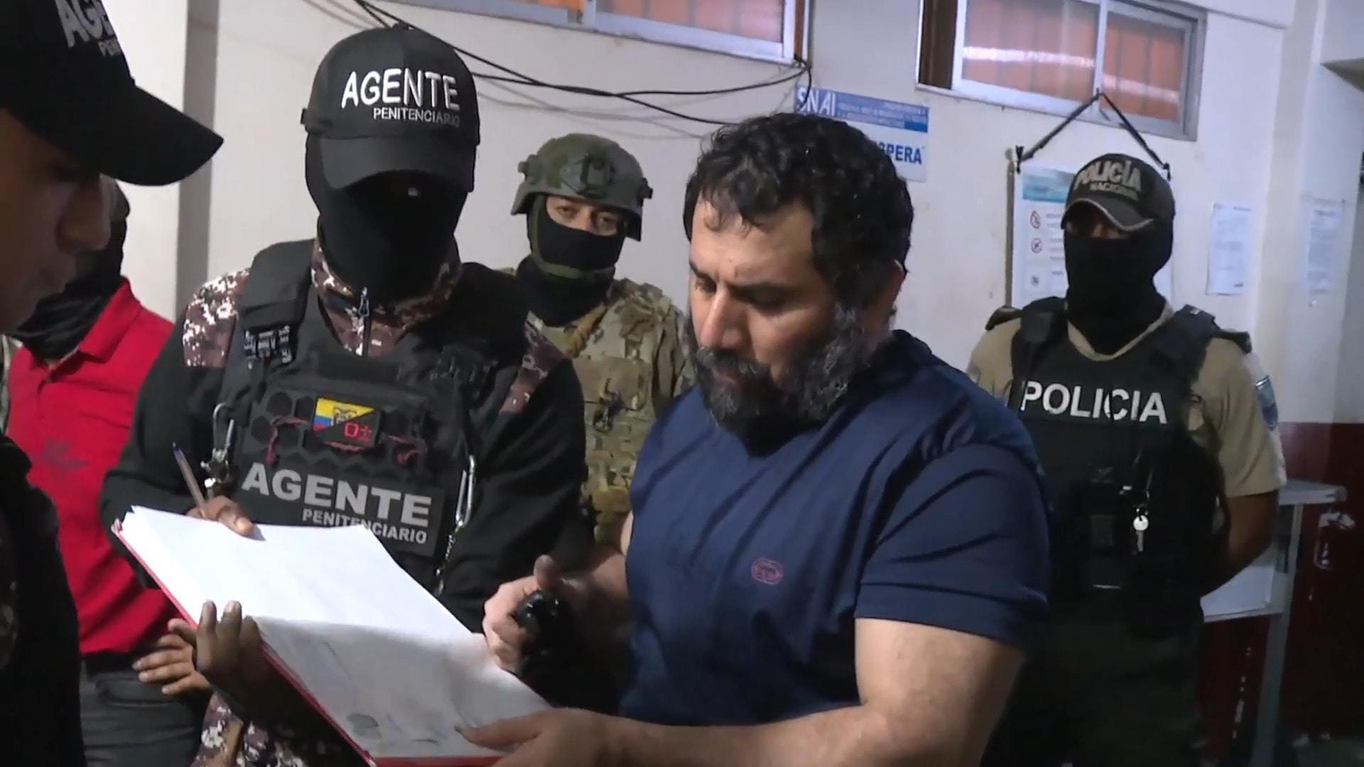 Ecuador’s most wanted! Captured gang leader ‘Fito’ transferred to La ...