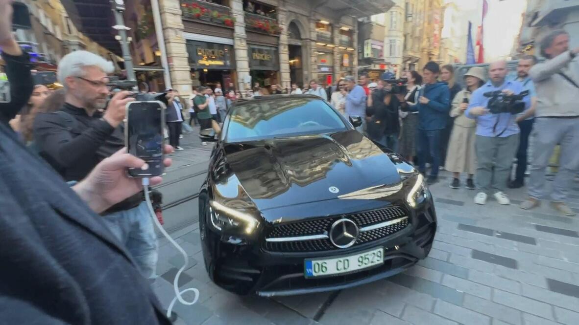 Medinsky's motorcade reportedly enters grounds of Russian consulate in ...