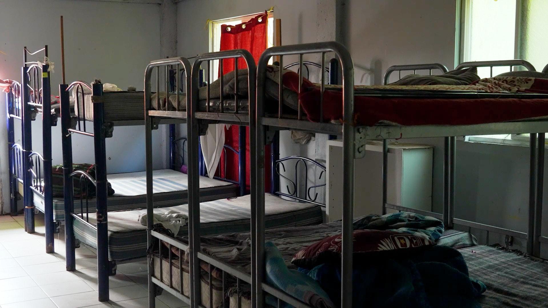 'They’re practically empty!' - Shelters appear vacant along Mexico’s ...