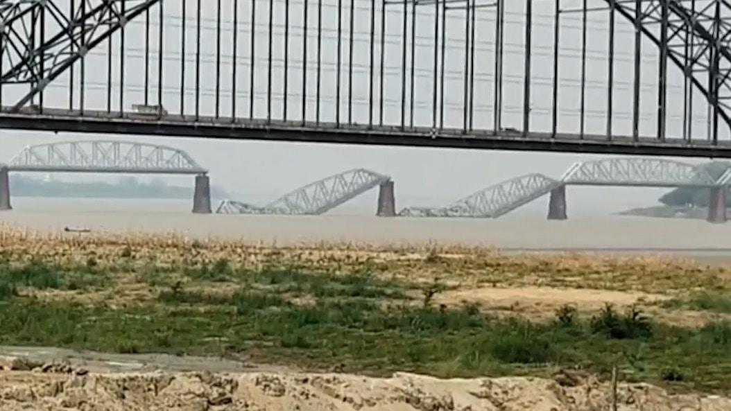 Bridge collapse in Myanmar: Quake causes extensive damage as death toll ...