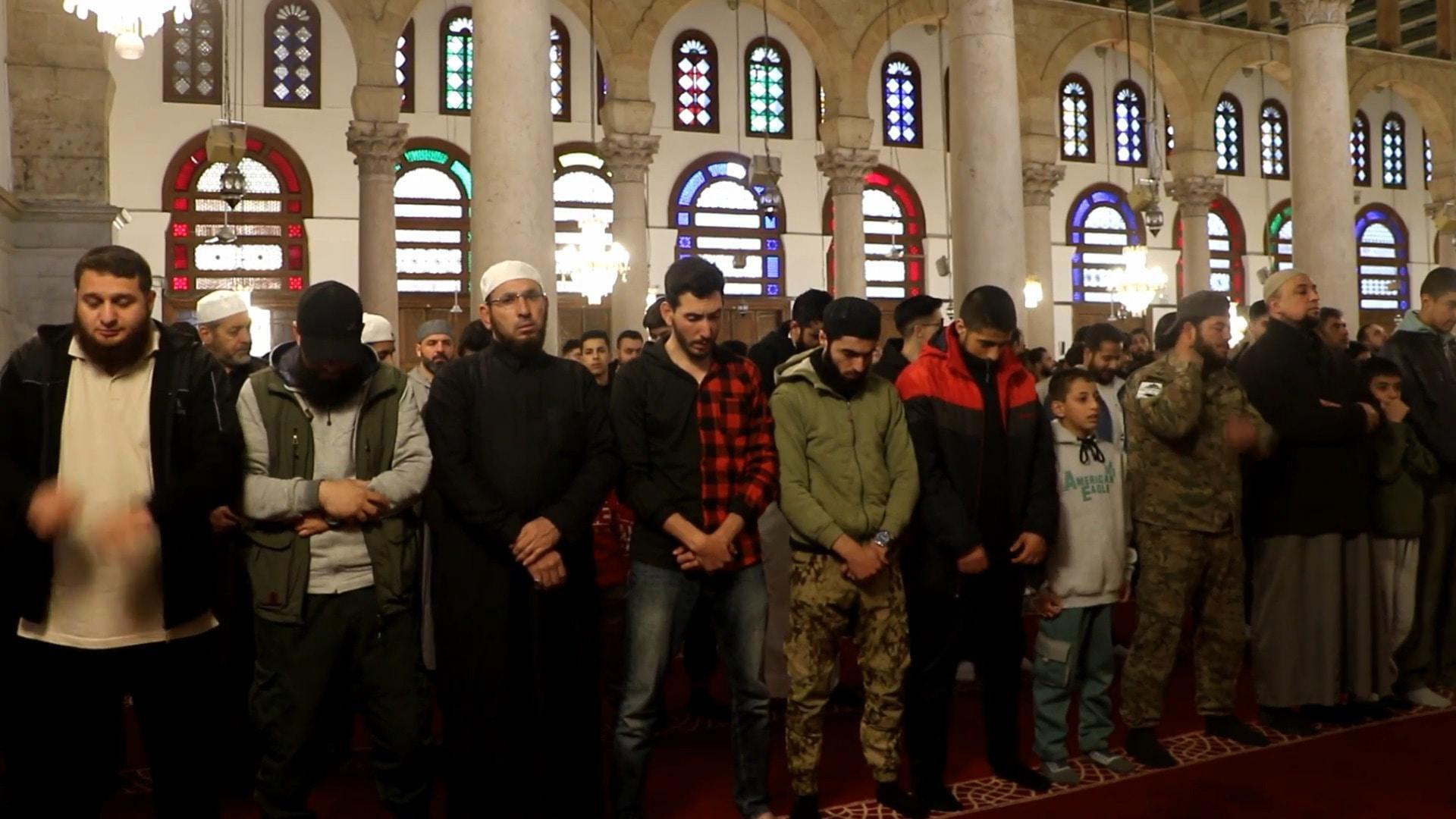 'Syria will blossom again' – Eid al-Fitr prayers at Umayyad Mosque ...