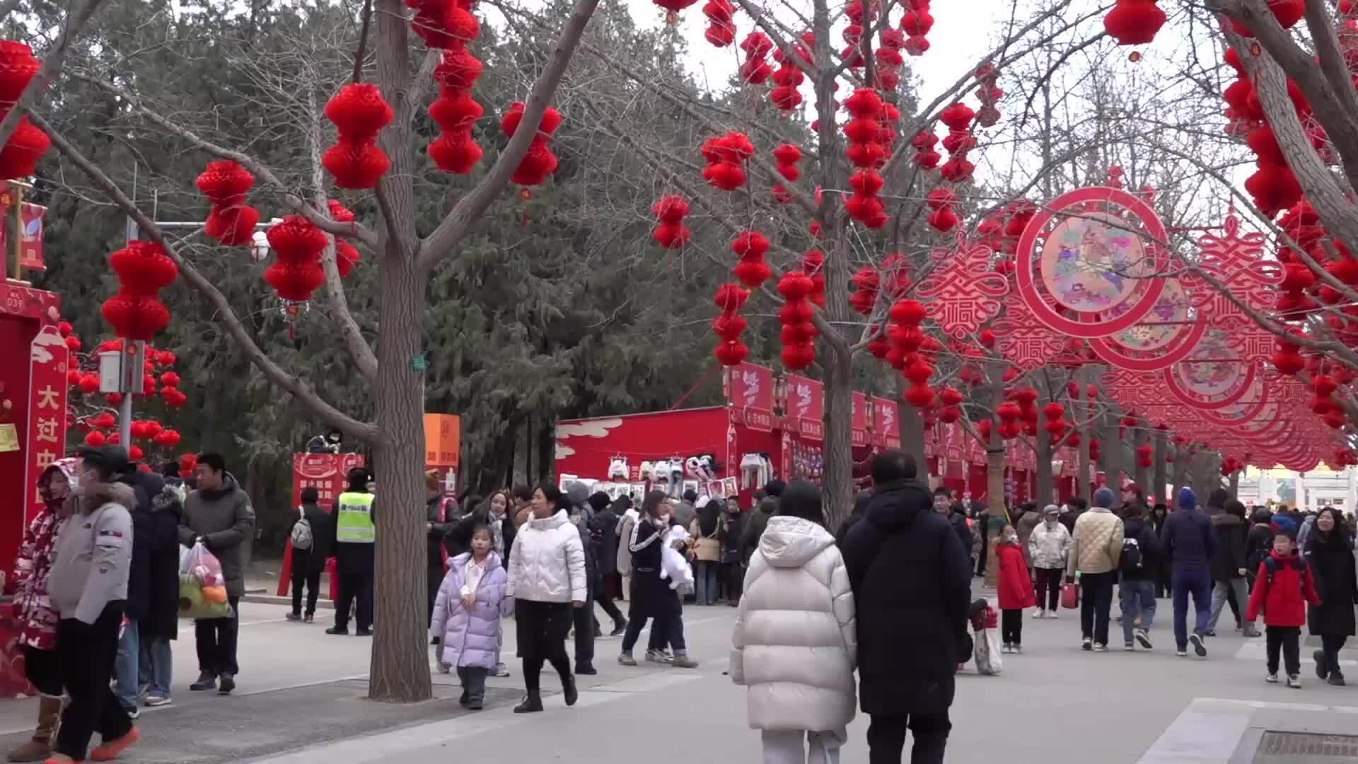 Fairytale fun! 37th Ditan Temple Fair celebrates Lunar New Year with ...