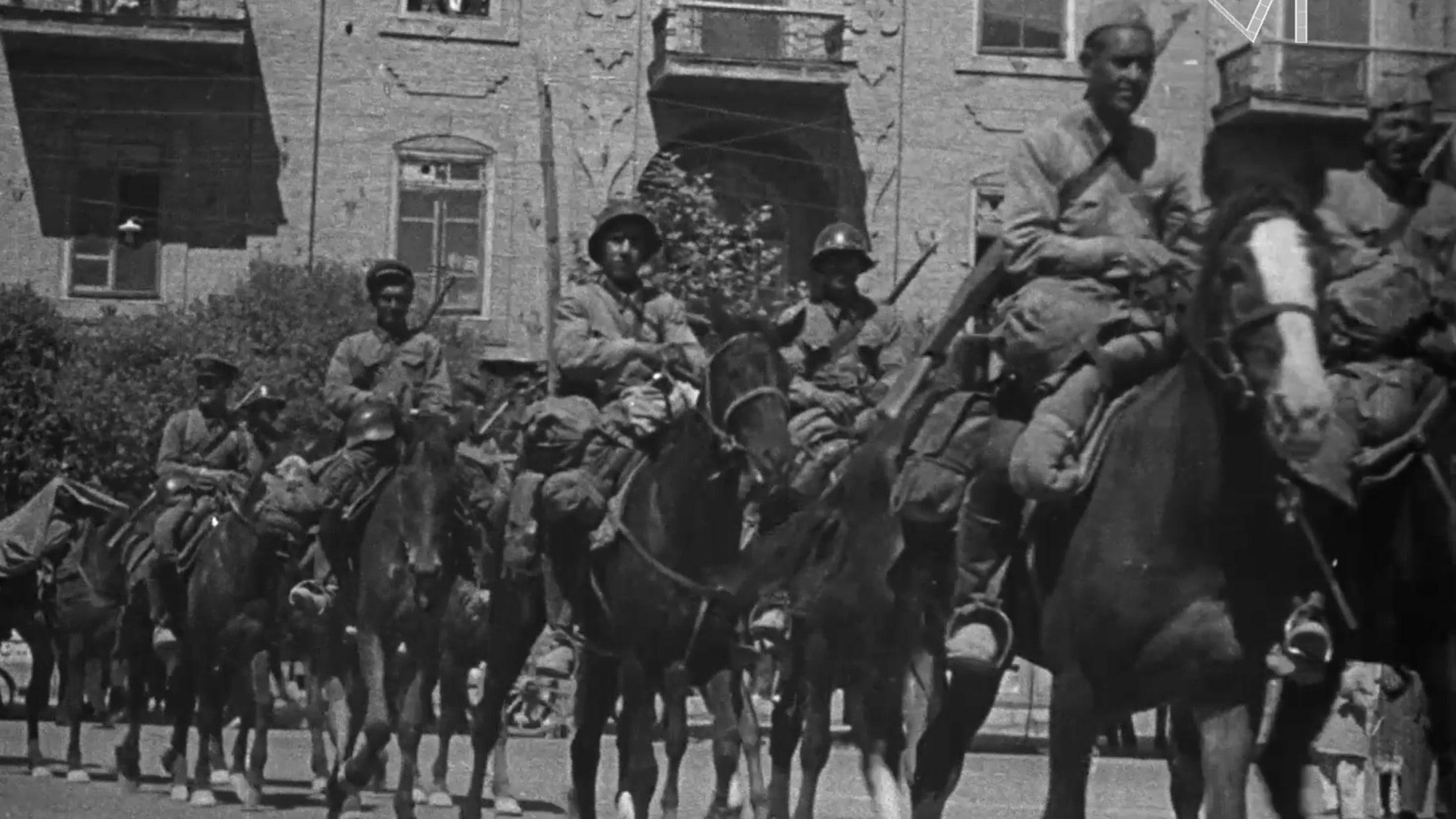 Red Army in Iran - Soviet, British forces enter Tehran in 1941 *ARCHIVE ...