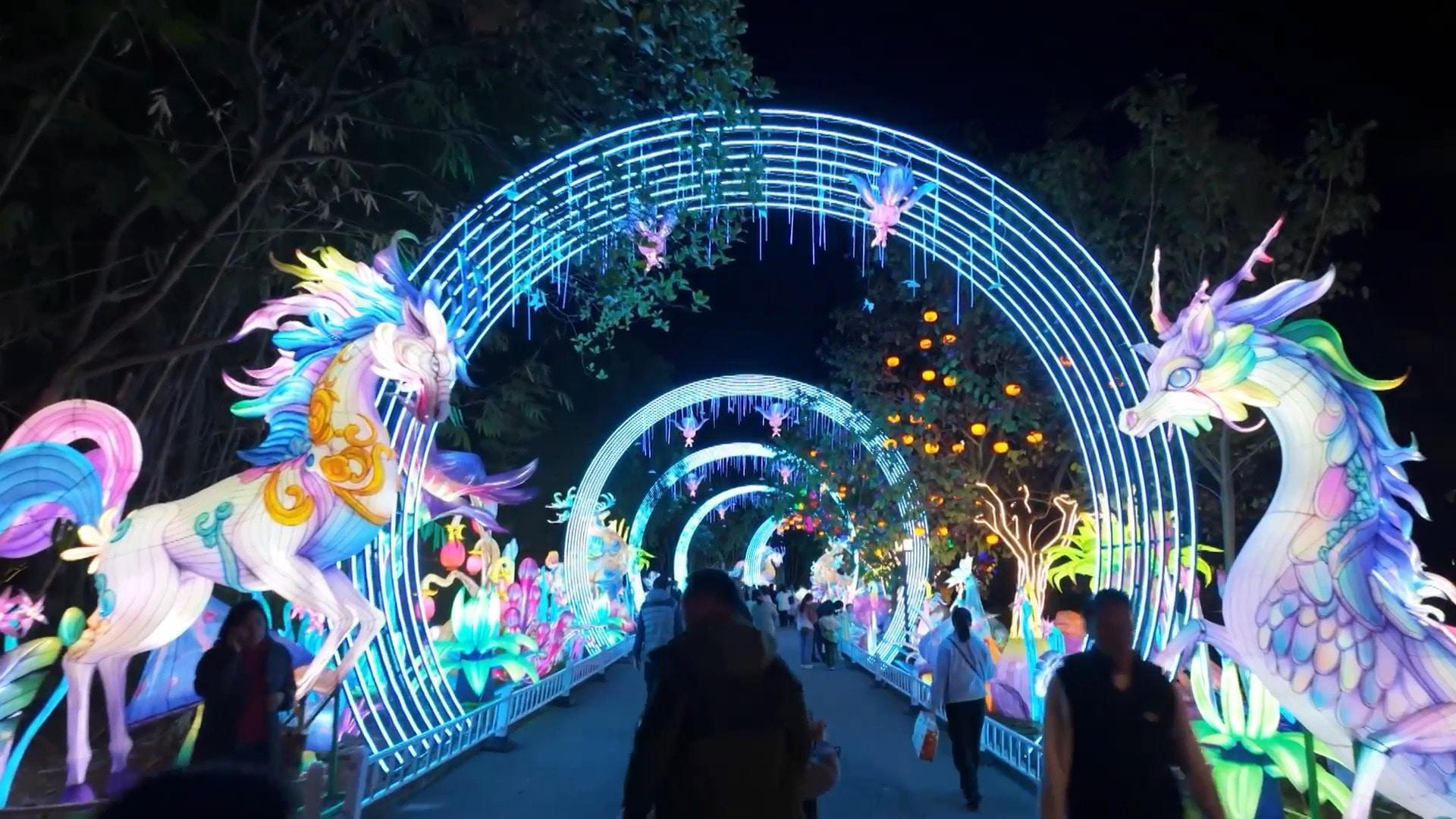 Let there be light! Largest super lantern festival in history opens in ...