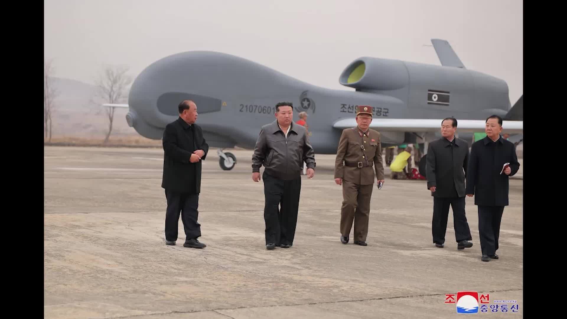AI in the sky! DPRK's Kim inspects new recon aircraft, attack drones ...