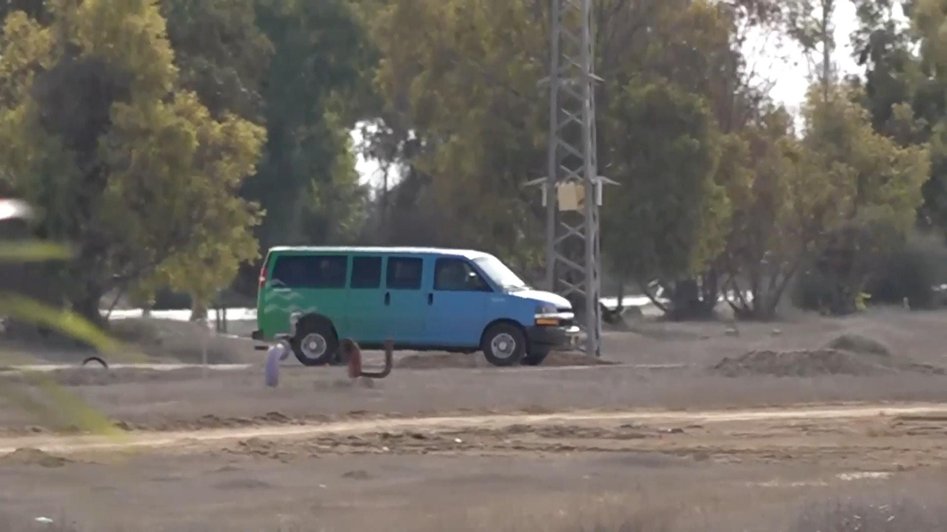 Cars carrying four female Israeli hostages arrive at Reim military base ...