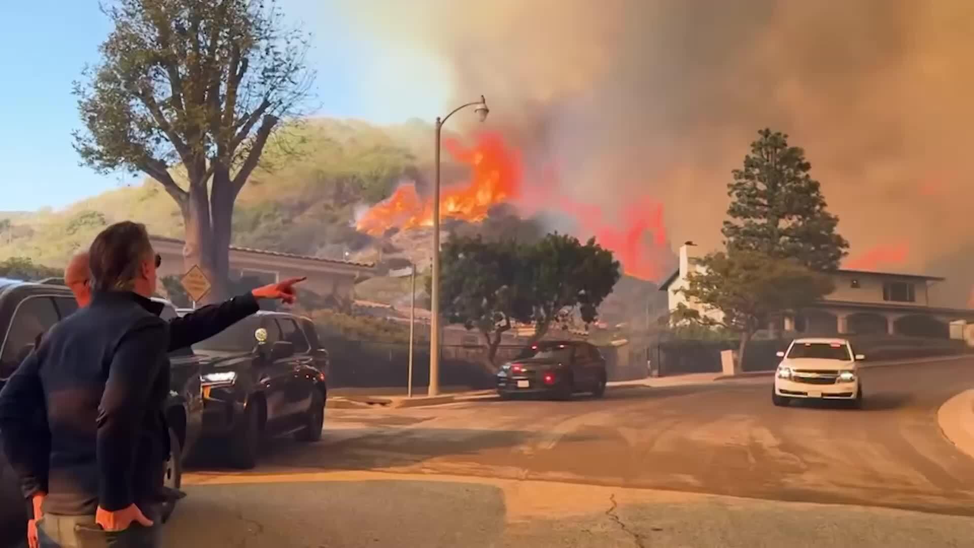 Governor Newsom addresses law enforcement as Palisades Fire rages in ...
